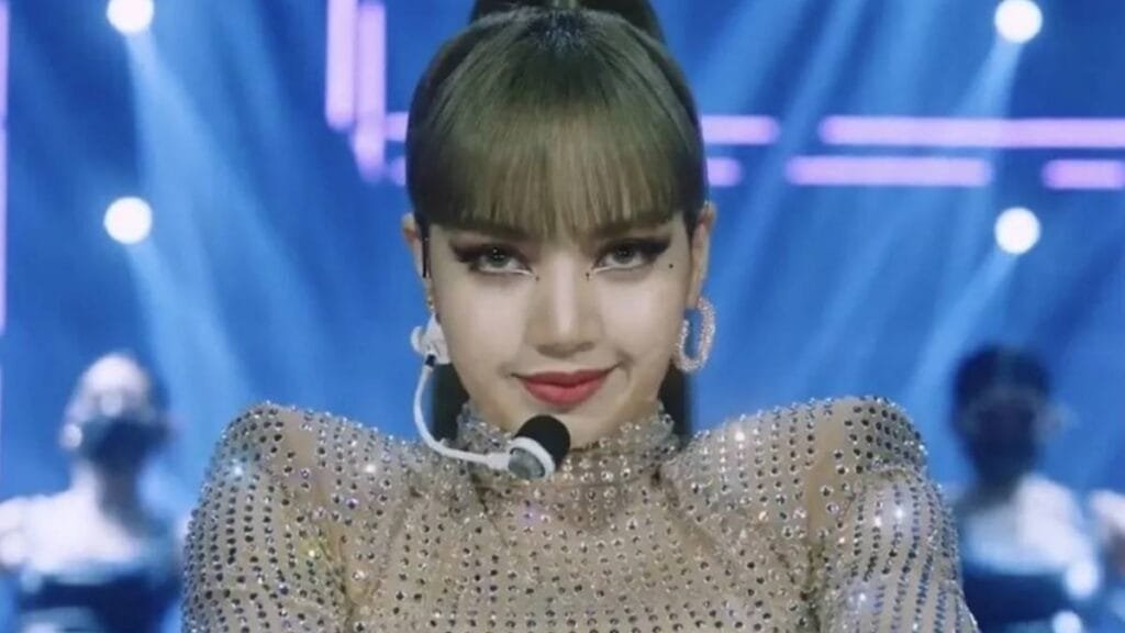 Lisa faz primeira apresentação de "LALISA" no programa de Jimmy Fallon ...